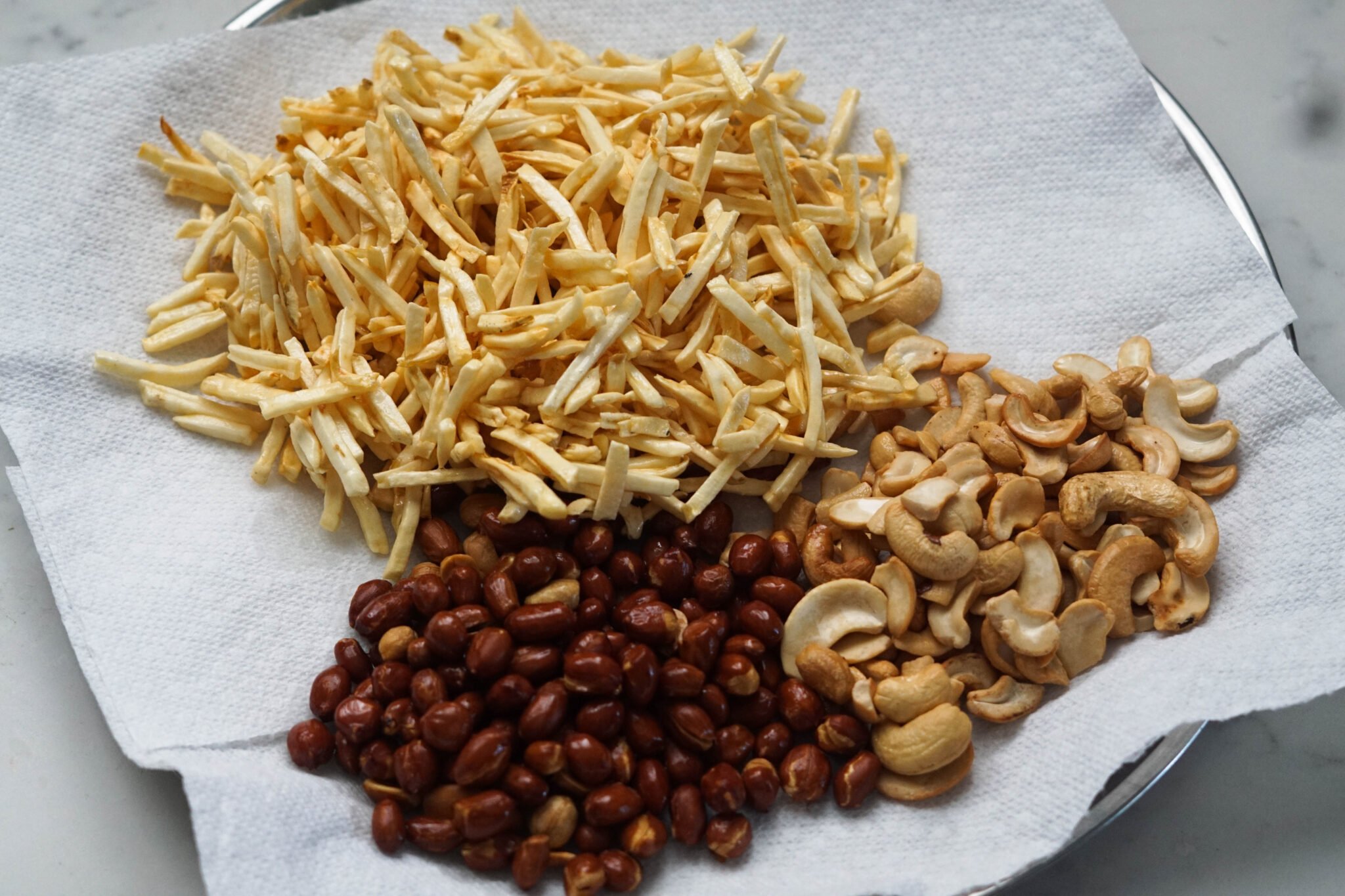 15 Minute Easy Cereal Chevdo (Chevro) - Some Indian Girl